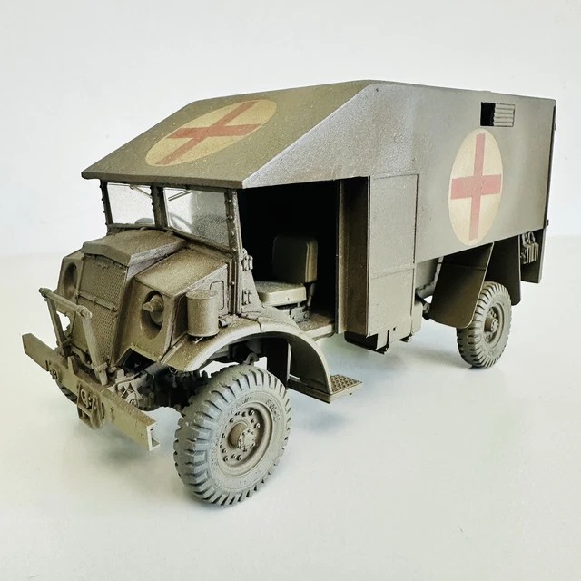 MILITARY AMBULANCE PLASTIC Kit Built Lorry Truck Model £19.00 - PicClick UK