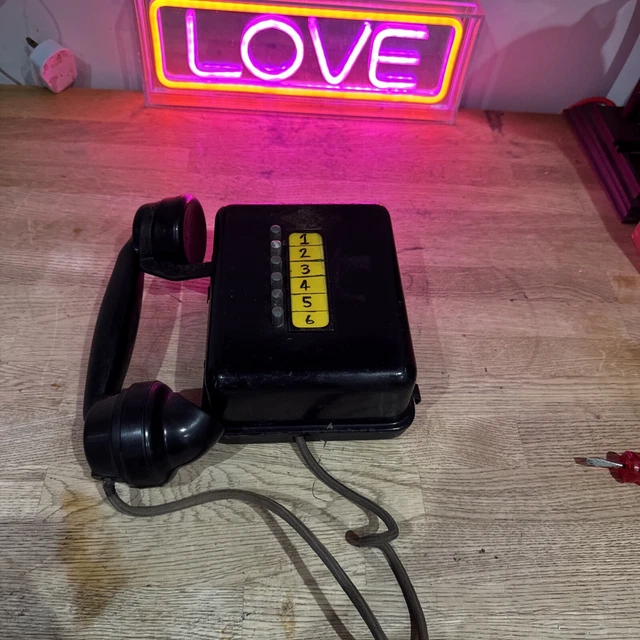 EARLY WALL MOUNTED Black Metal & Bakelite Push Button Telephone ...