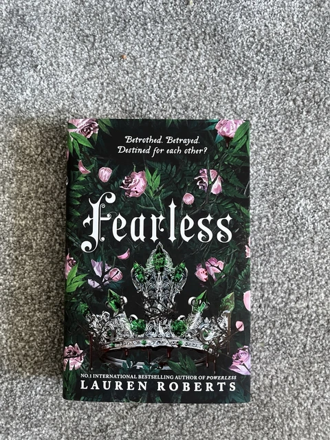 FEARLESS BY LAUREN Roberts 🔥Waterstones Exclusive Sprayed Edges🔥 Brand ...