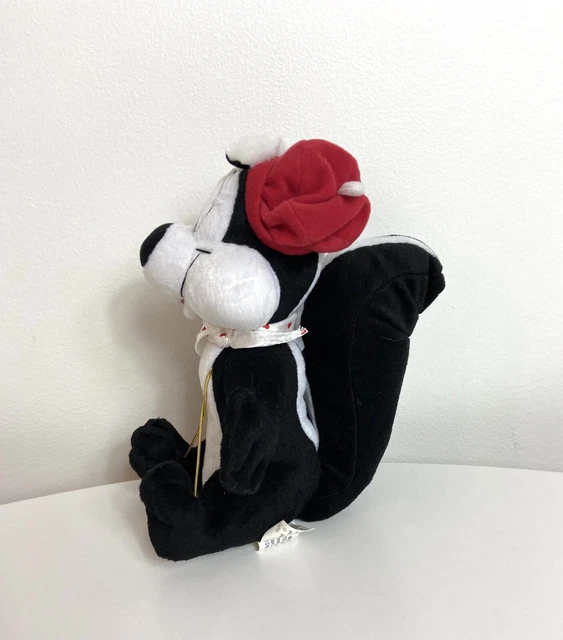 LOONEY TUNES PEPE Le Pew Plush with Red Hat $15.95 - PicClick CA
