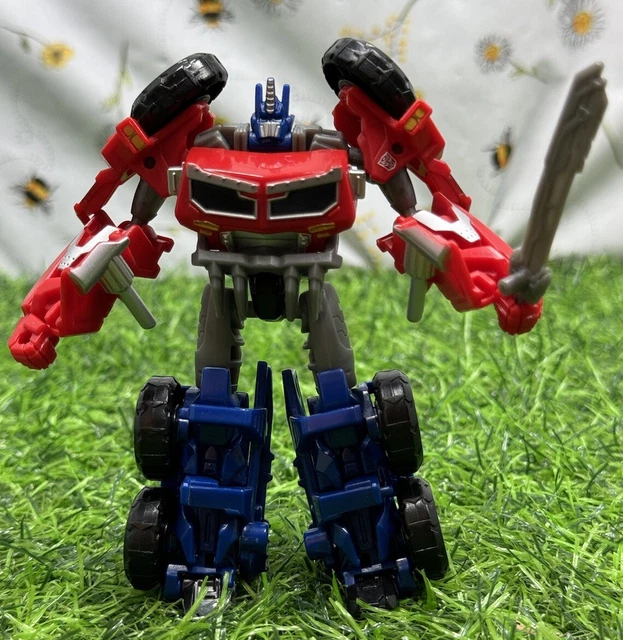 OPTIMUS PRIME TRANSFORMERS Beast Hunters Cyberverse Commander Class ...