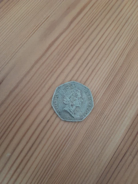 RARE 50P COIN (1997) with HRH Queen Elizabeth's 2nd Portrait on Coin ...