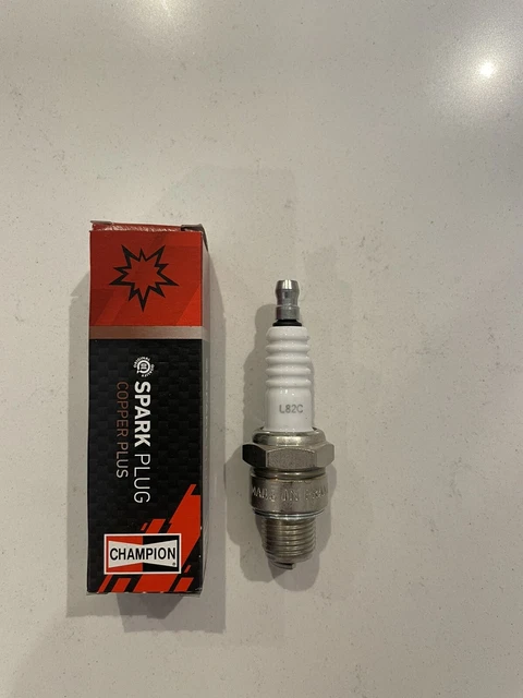 ROYAL ENFIELD SUPER Meteor Spark Plug - Champion L82C. Brand New. £6.50 ...