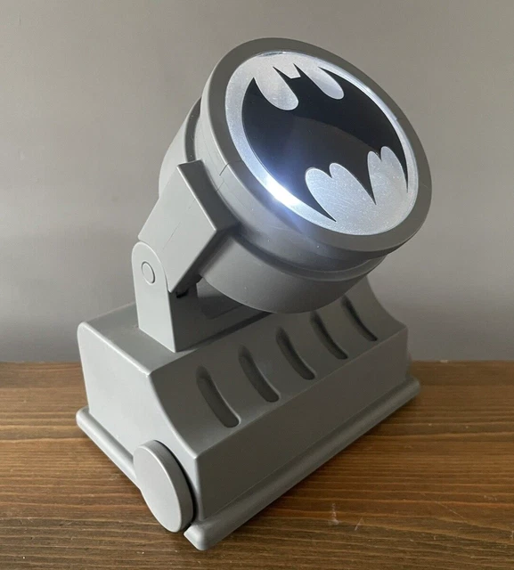 BATMAN THE ANIMATED Series Bat Signal Action Figure Accessory DC ...