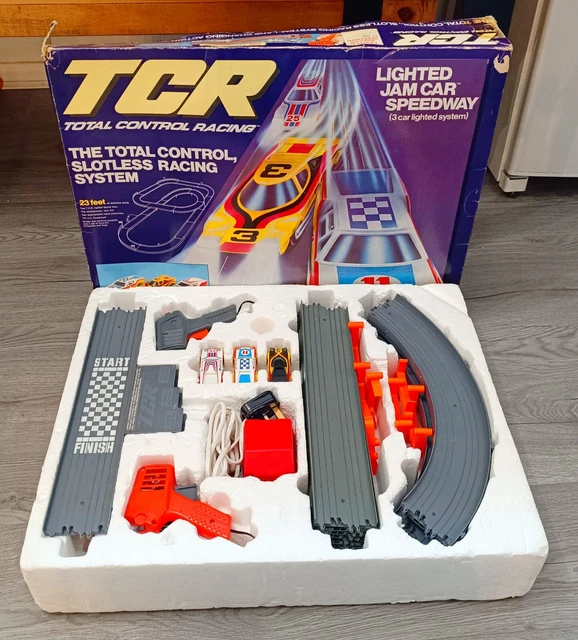 TCR TOTAL CONTROL Racing Lighted Jam Car Speedway Vintage Racing Set ...