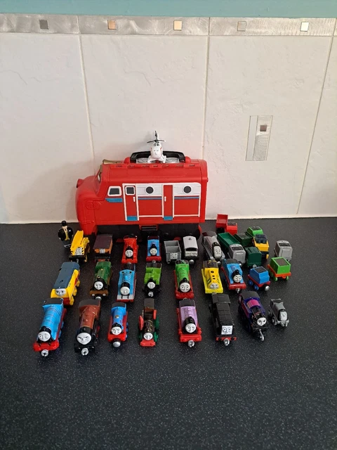 LARGE BUNDLE MATTEL Thomas The Tank Engine And Friends - 35 items Job ...