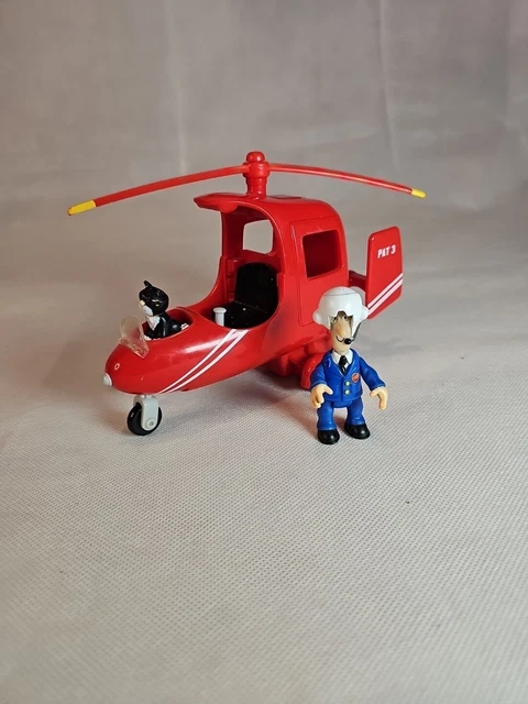CBEEBIES POSTMAN PAT Helicopter With Sounds Pat 3 Vehicle With Figure £ ...