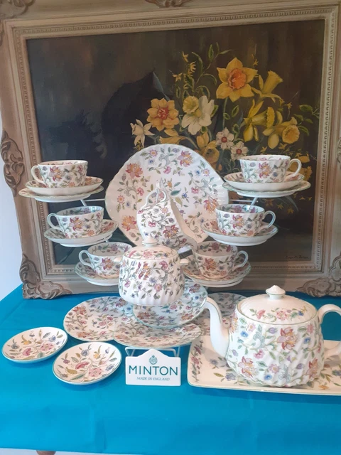 MINTON &HADDON HALL Green" 25 Piece Bone China Tea Service - 1st ...