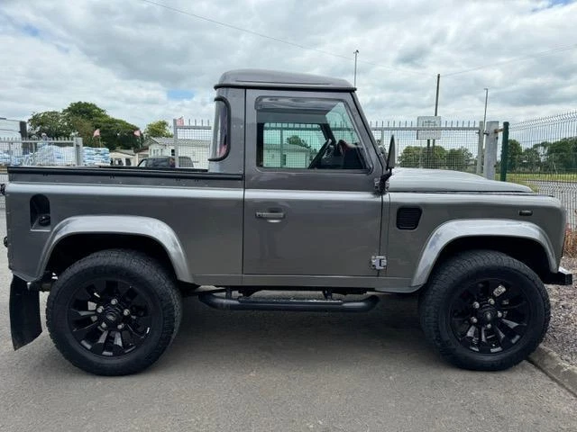 LAND ROVER DEFENDER 90 pick up FULLY UPGRADED INTERIOR, WHEELS, BUMPER ...