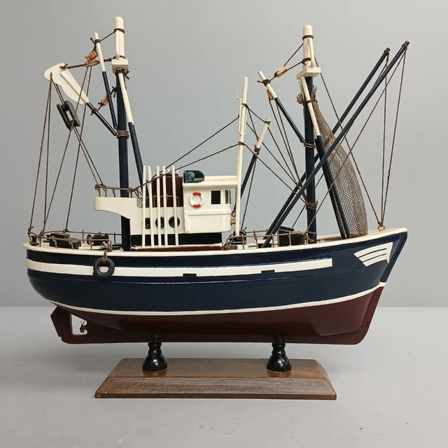 HANDMADE WOODEN FISHING Boat Model Trawler 1970's Vintage w Stand -CP £ ...