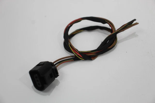 VW POLO 6N Mk3 3 Pin Wiring Connector and Short Length of Wire ...