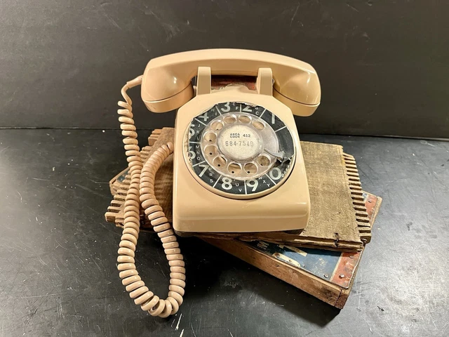 BEIGE ROTARY DIAL Telephone Bell System Western Electric 66 Cord Cut ...