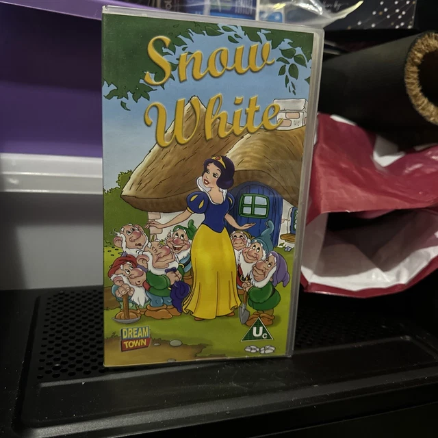DREAM TOWN SNOW White VHS Video Tape. £10.63 - PicClick UK