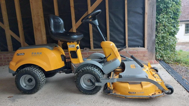 STIGA PARK COMPACT Ride On Lawn Mower EUR 1.803,50 - PicClick DE