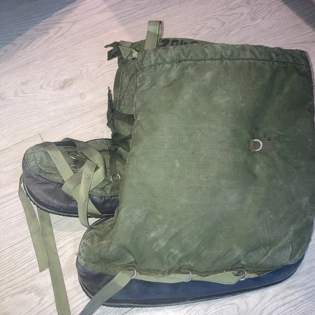 BRITISH ARMY SURPLUS mukluks snow thermal olive green over boot Large ...