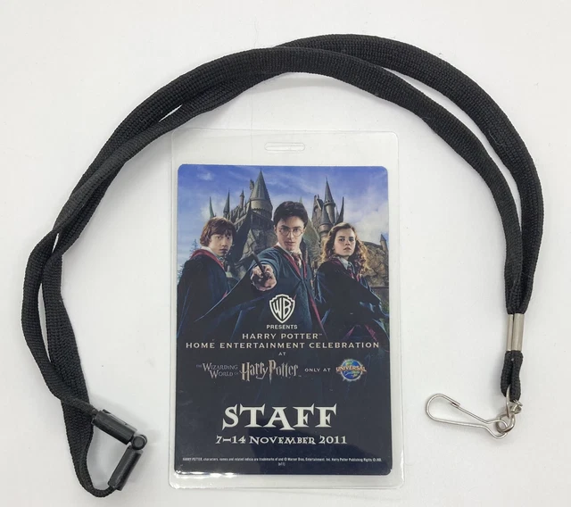 2011 UNIVERSAL STUDIOS Wizarding World of Harry Potter Staff Badge W ...