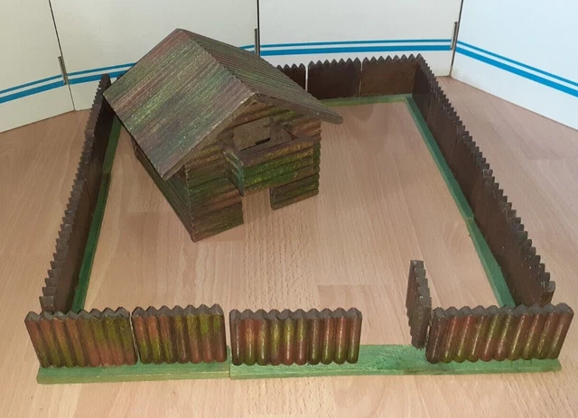 ELASTOLIN WESTERN FORT Blockhaus mit Palisaden DDR Indianer Cowboys ...
