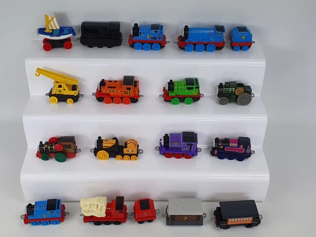 THOMAS & FRIENDS - Adventures- 16 Thomas The Tank Engine Characters ...