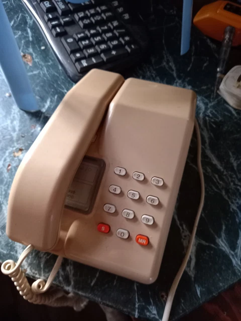 BT RETRO VISCOUNT& Model Telephone In Fawn/lightbrown 1980s £3.99 ...