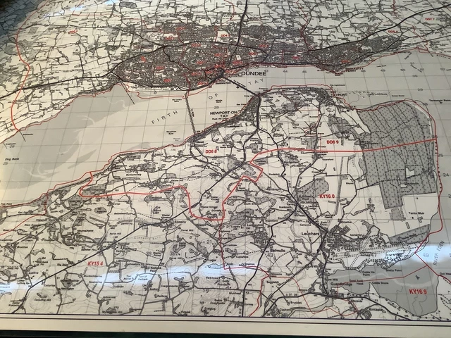 POSTCODE SECTOR MAP - Laminated Wall Map EUR 12,82 - PicClick FR