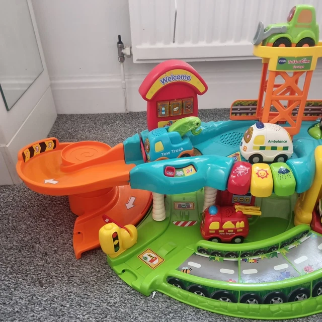VTECH BABY TOOT-TOOT Drivers Garage, Light Up, Music Age 1-5 years with ...