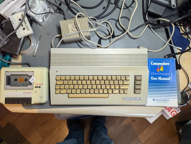 COMMODORE 64 C64C Computer, PSU, datasette working 486 £94.99 - PicClick UK