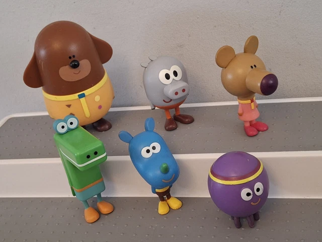 HEY DUGGEE FIGURES CBeebies Characters x 5 Great Cake Toppers Too! £7. ...