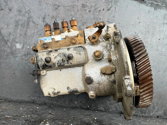 FORD 4 CYLINDER D400 Cav Minimec Fuel Injection Pump (P5127/3) £240.00 ...