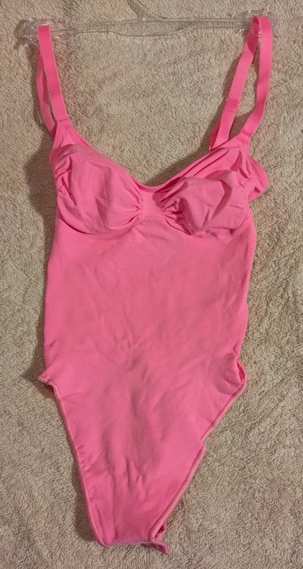 SKIMS NEW SMALL Size 4-6 Pink Shapewear Thong Bodysuit Bust 35-37 Waist ...