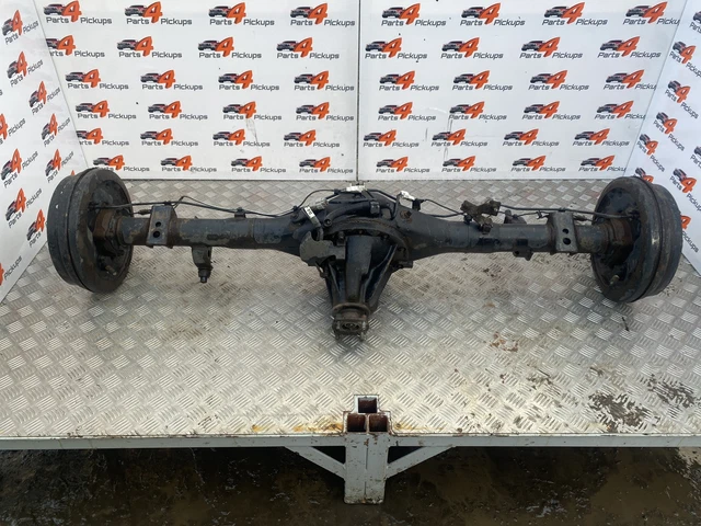 2019 TOYOTA HILUX Invincible Complete Automatic Rear Axle Ratio 4.1 ...