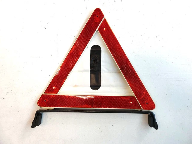 MERCEDES W124 S124 280 TE A0005905912 Foldable warning triangle £13.09 ...