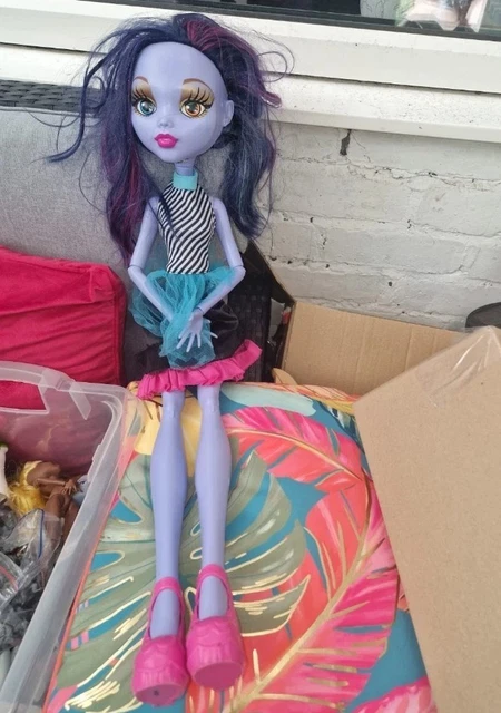 MONSTER HIGH 28& Gore-geous Ghoul Freaky Friend Doll £36.00 - PicClick UK