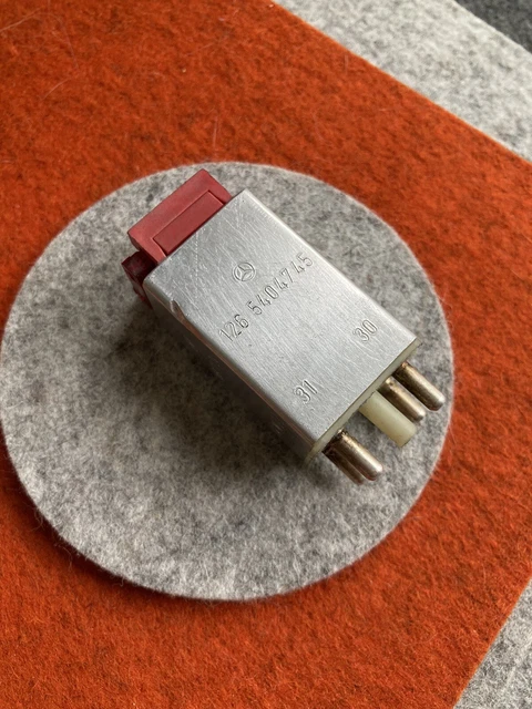 MERCEDES W126 R107 W123 Overload Protection Relay 1265404745 Orig OEM ...
