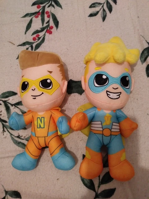 PLAYMATES VLAD & Niki - Set of 2 Superhero Plush Toys 8"-8.5" Tall 2021 ...