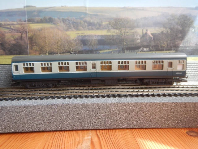 LIMA L305361 MK1 Corridor 2nd Coach M25308 in BR Blue & Grey Boxed ...