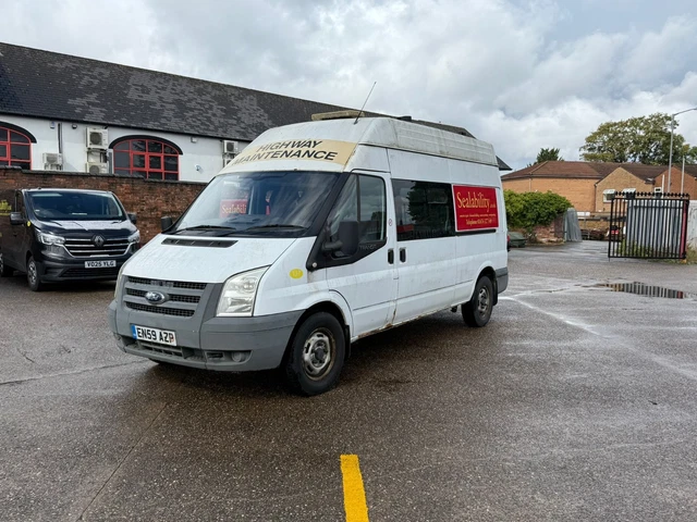 FORD TRANSIT 115 EURO4 welfare van - ideal camper conversion £1.00 ...