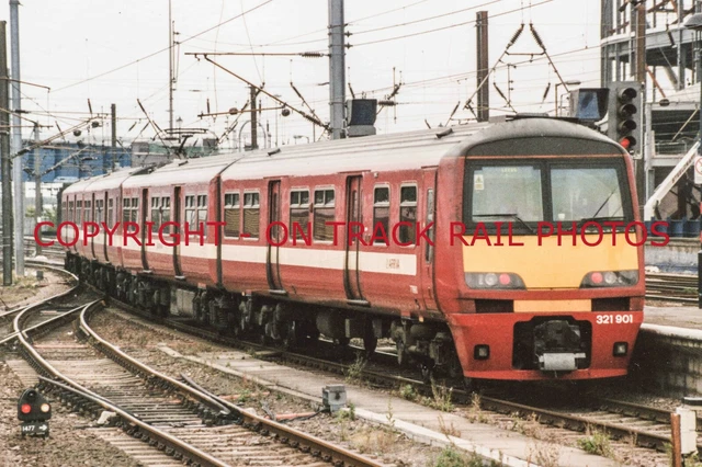 UK RAILWAY PHOTOGRAPH Of Emu Class 321 321901. Rmemu-41 £1.70 - PicClick UK