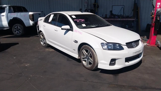 HOLDEN COMMODORE VE Rear Bumper $200.00 - PicClick AU