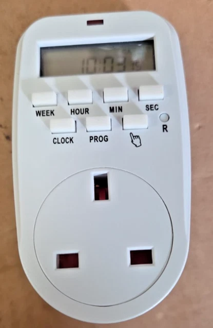 STATUS TIMER SWITCH 7 Day Digital Light Switch White UK Plug-ION7DDT10 ...
