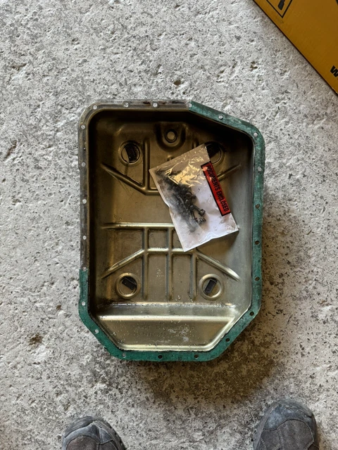 AUTOMATIC GEARBOX OIL SUMP PAN - Jaguar XK8 XJ8 1996-2002 C/W BOLTS £58 ...