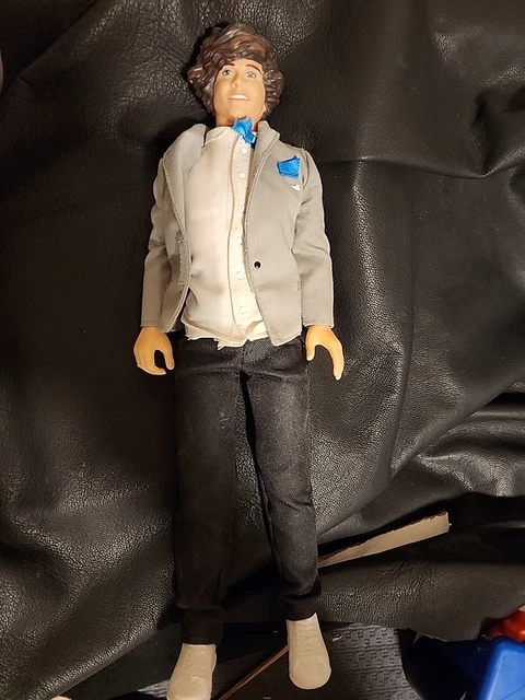 HASBRO ONE DIRECTION Doll Harry Styles In Grey / Gray Suit RARE Read ...
