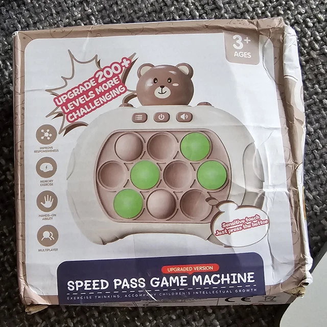 SPEED PASS GAME Machine - Astronaut £0.99 - PicClick UK