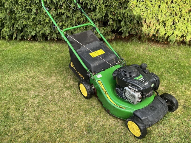 JOHN DEERE PETROL lawn mower £0.99 - PicClick UK