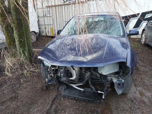 1J0199262BK Azd Engine Mounting and Transmission Mount (Engine sup ...