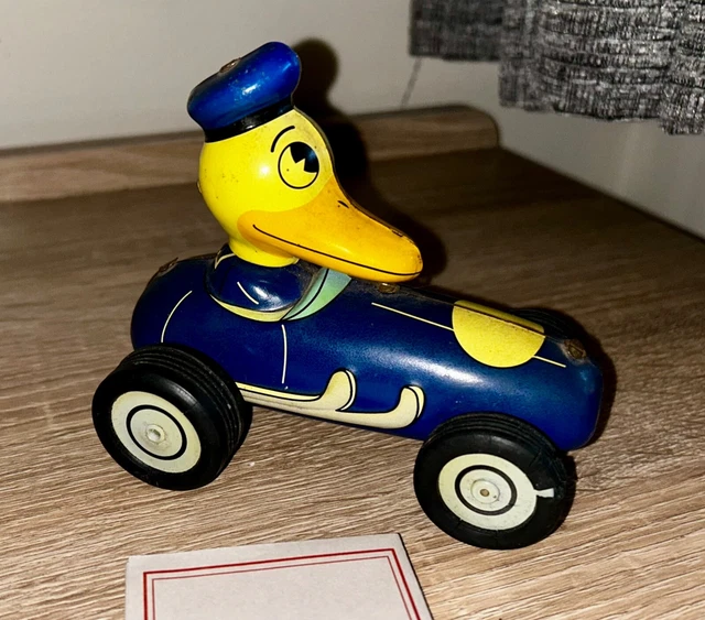 DONALD DUCK RACING Young Epoch Disney Mickey Mouse and Friends tin ...