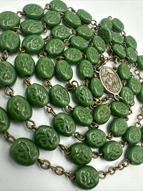 VINTAGE IRISH CATHOLIC Our Lady of Knock Rosary Beads Green Shamrocks ...