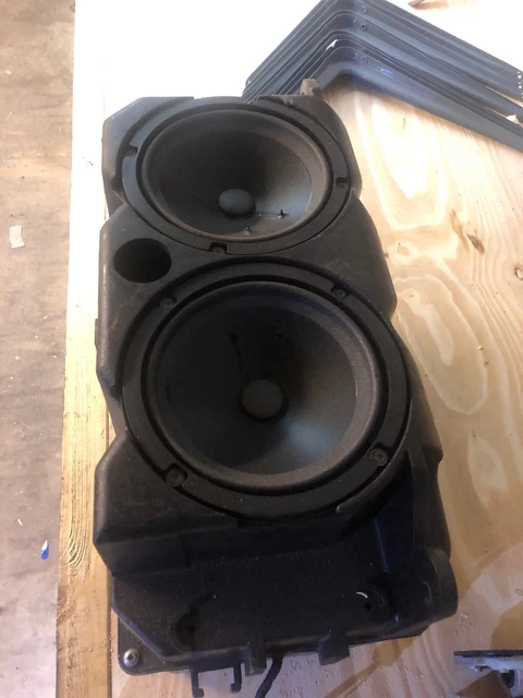RANGE ROVER P38 Harman Kardon Sub Woofer Box HiFi System XQA100070 Amp ...