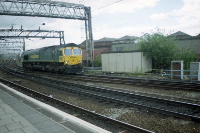 N5 6X4 PHOTO Class 66 66573 Manchester Piccadilly £1.10 - PicClick UK