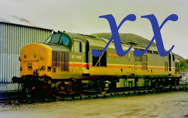 UK RAILWAYS 35MM COLOUR NEGATIVE: 37406 at FORT WILLIAM 18-04-1992 £2. ...