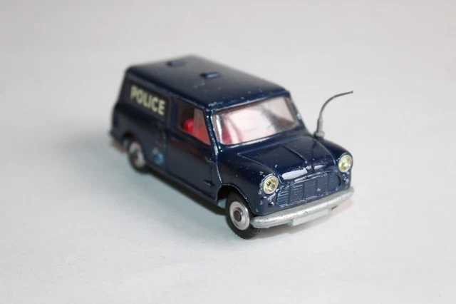 CORGI VOITURE VAN Austin Mini-Van Police N° 448 à suspensions Réf D 37 ...